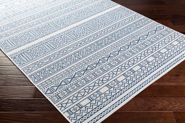 Eagean Navy / Pale Blue Geometric Indoor / Outdoor Rug